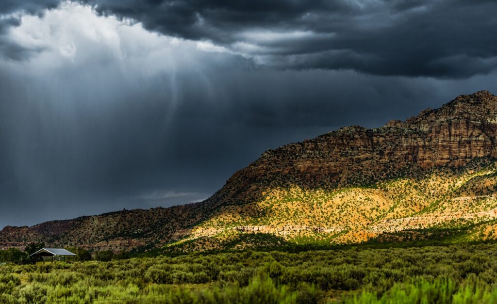 How Physics Explains the Weather: Forces Behind Climate