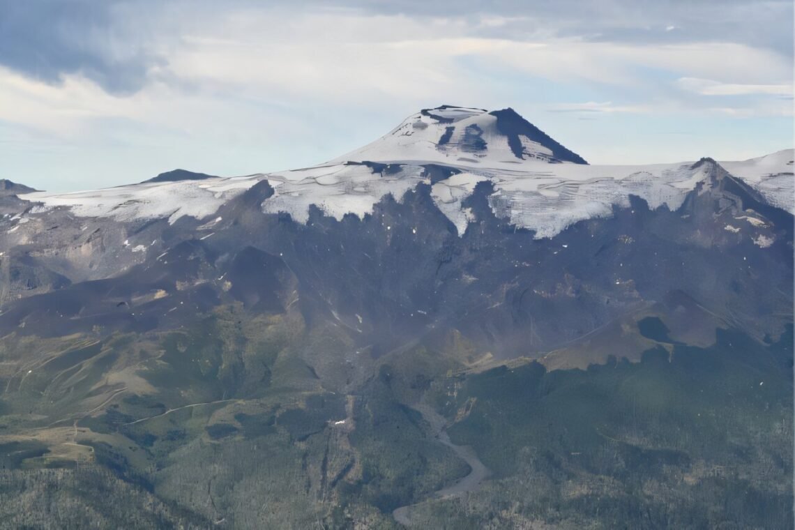 Hidden Volcanoes May Explode as Ice Disappears