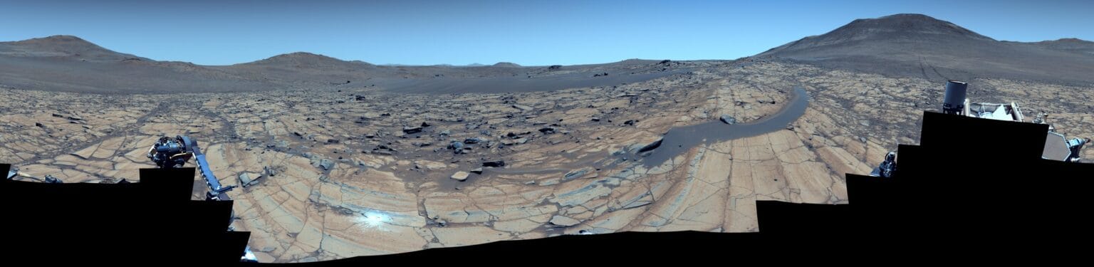 Mars Reveals an Ancient World as NASA’s Rover Sends Back the Most ...